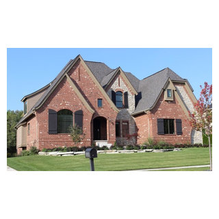 Novi Project - Traditional - House Exterior - Detroit - by Oakwood ...