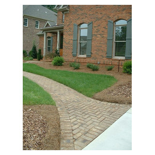 Old Hampton Oversize Tumbled brick with Buff mortar - Transitional ...