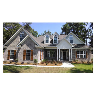 Onslow - House Exterior - Indianapolis - by Palmetto Brick | Houzz UK