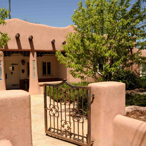 75 Beautiful Adobe Exterior Ideas & Designs - June 2023 | Houzz AU