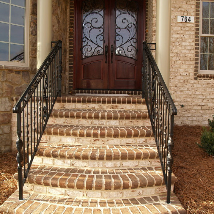 Oversize Tumbled Brick - Photos & Ideas | Houzz