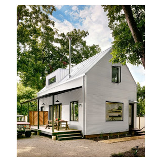 Perfect Wall House - Farmhouse - Exterior - Austin - by Rauser Design ...