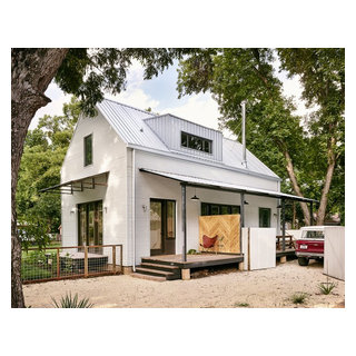Perfect Wall House - Rauser Design - Farmhouse - Exterior - Austin - by ...