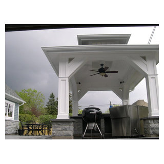 Peter Dorcas - Traditional - Exterior - Toronto | Houzz