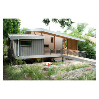 Platform House - Midcentury - Exterior - Austin - by Low Design Office ...