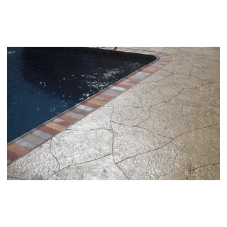 Pool Deck with Sundek Classic Texture - Exterior - Austin - by Sundek ...
