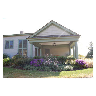 Porte Coche're - Traditional - Exterior - Bridgeport - by Green River ...