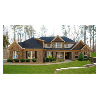 Portfolio - Traditional - Exterior - Seattle - by Draftco Custom Home ...