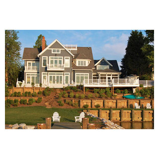 Private Waterfront Residence on the Chesapeake Bay - Traditional ...