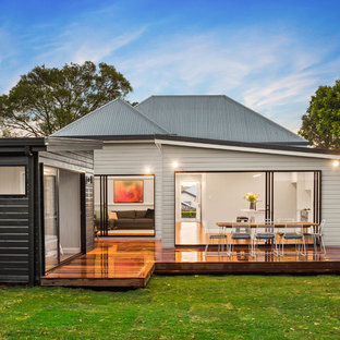 75 Beautiful One-storey Exterior with a Hip Roof Ideas & Designs - July ...