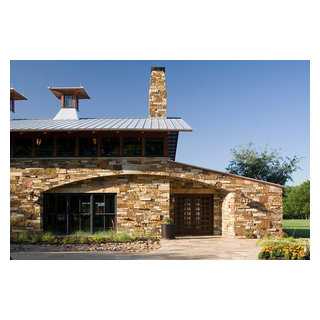Ranch House - Rustic - Exterior - Austin - by Foursquare Builders | Houzz