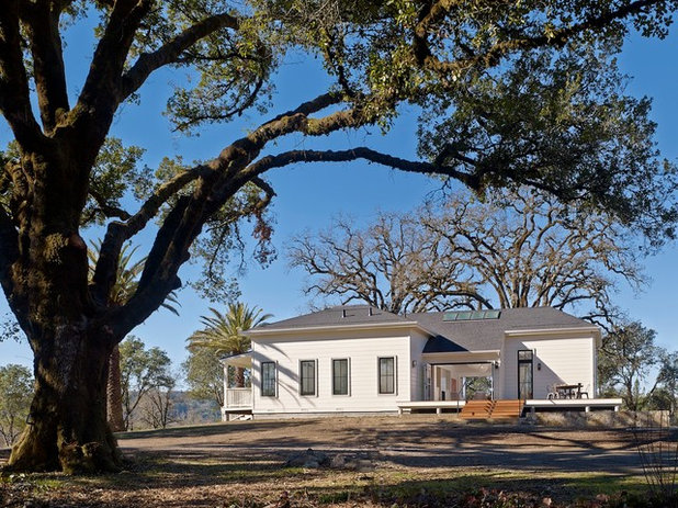Houzz Tour: Reviving a Farmhouse in California’s Wine Country