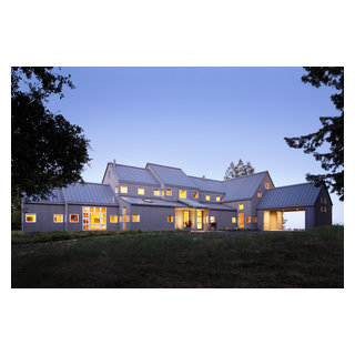 Ranch in Sonoma - Transitional - Exterior - San Francisco - by User | Houzz