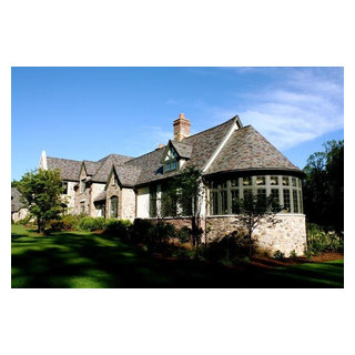 Ravencrest - Traditional - Exterior - Cleveland - by Paskevich ...