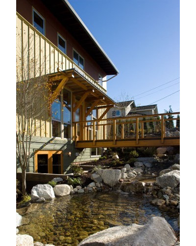 Architect's Toolbox: Bridges That Unite Home and Land