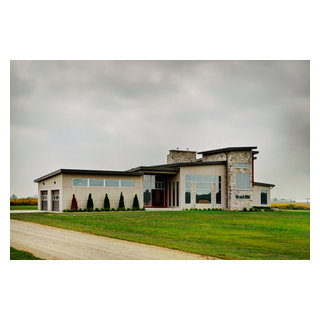 Ron McNeil Line - Modern - Exterior - Toronto - by Erika Friesen Design ...