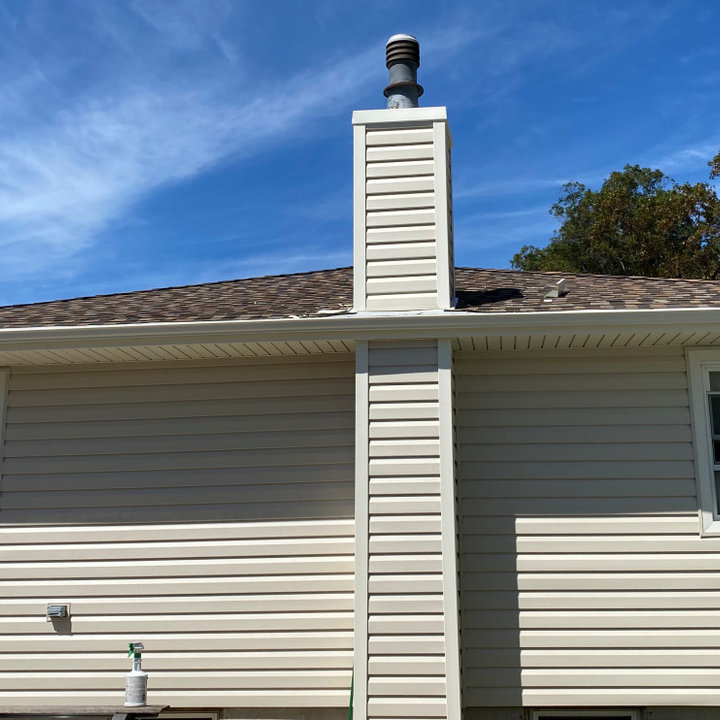 Almond Siding - Photos & Ideas | Houzz