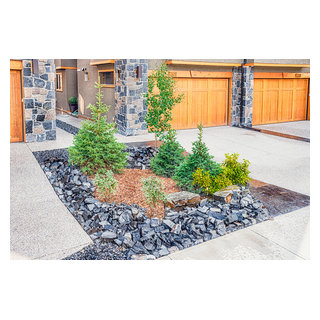 Rundle Stone Tailings & Low Maintenance Features - Contemporain ...