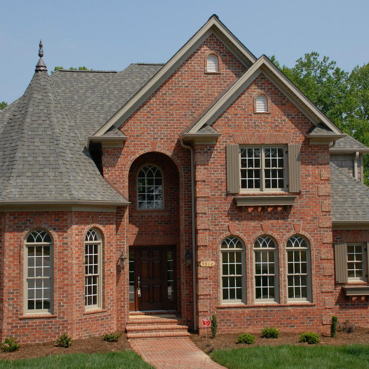 Oversize Tumbled Brick - Photos & Ideas | Houzz