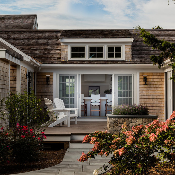 Modern Saltbox House - Photos & Ideas | Houzz