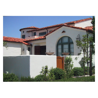 Santa Barbara Style - Exterior - San Francisco - by Francis Garcia ...