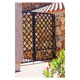 Side Gates - Exterior - Austin - by Elite Iron Works | Houzz