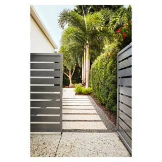 Simply Modern Oasis - Modern - Landscape - Tampa - by Dennis A Barth ...