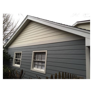 Slate Gray James Hardie Siding Installation paired with Navajo Beige ...