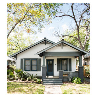 Solarium - Exterior - Austin - by Jobe Corral Architects | Houzz