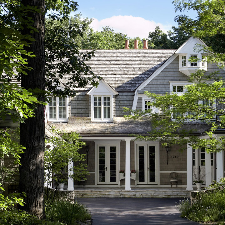 75 Häuser mit Mansardendach Ideen & Bilder - August 2025 | Houzz DE