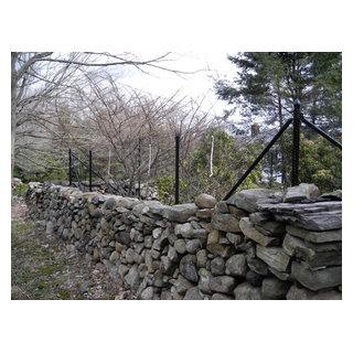 Steel Hex Web Deer Fence - Traditional - Exterior - New York - by ...