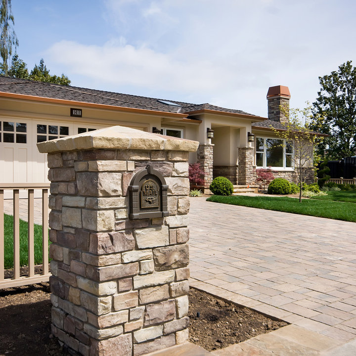 Stone Mailbox - Photos & Ideas | Houzz