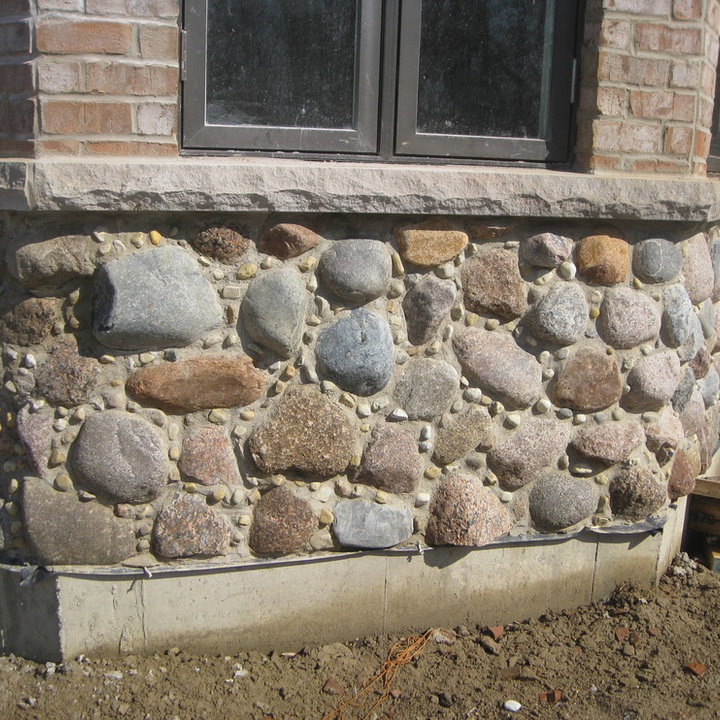 Stone Water Table - Photos & Ideas | Houzz