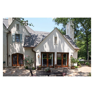 Stucco Pool House - Traditional - Exterior - St Louis - by Fendler and ...