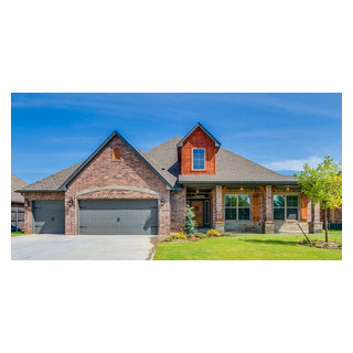 Stunning Rustic Exterior - Rustic - Exterior - Oklahoma City - by SEMCO ...