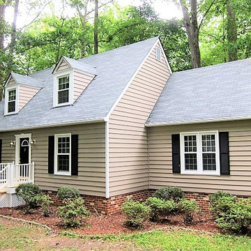 Tan Vinyl Siding - Photos & Ideas | Houzz