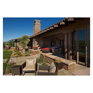 Territorial Ranch - Craftsman - Exterior - Phoenix - by Clint Miller ...