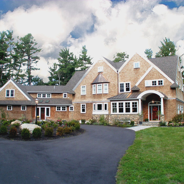 75 Beautiful Covered Driveway Portico Home Design Ideas & Designs ...