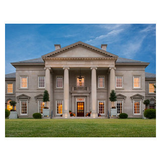 Traditional - Traditional - Exterior - Dallas - by Sebastian ...