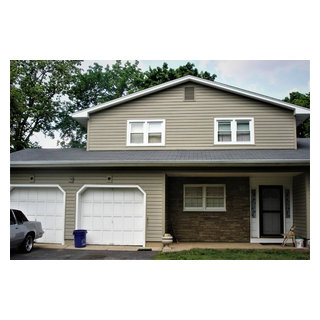 Tuscan Clay Woodgrain Insulated Vinyl and Terra Rosa Ledgestone Siding ...