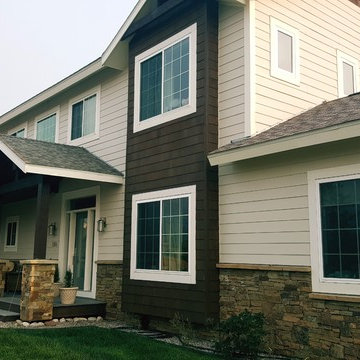 Two Tone Exterior Paint - Photos & Ideas | Houzz