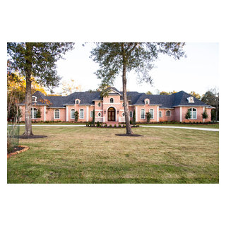 Upscale Classic in High Meadow Ranch in Magnolia, TX - Traditional ...