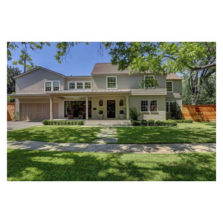 Urban Belgium Farm Chic in Houston - Кантри - Фасад дома - Хьюстон - от ...