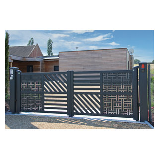 Portail contemporain - Modern - Patio - Other - by ADH Piscines ...