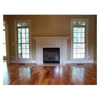 Beautiful Living Room - Traditional - Family Room - Raleigh - by EMK ...