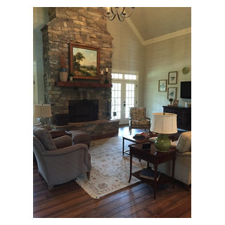 Carnes Residence - Farmhouse - Family Room - Atlanta - by House ...