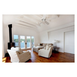 Coopers Point - Traditional - Family Room - Toronto - by Tamarack North ...