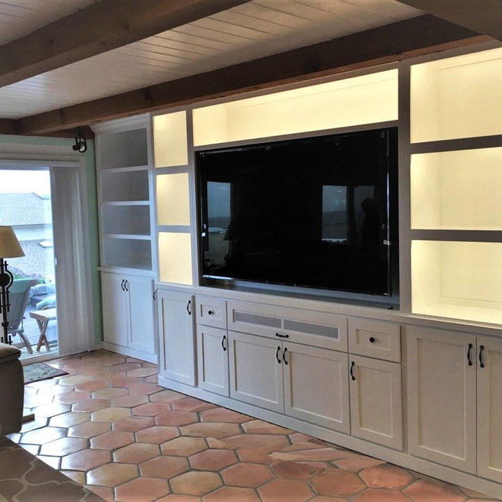 Built In Media Center - Photos & Ideas | Houzz