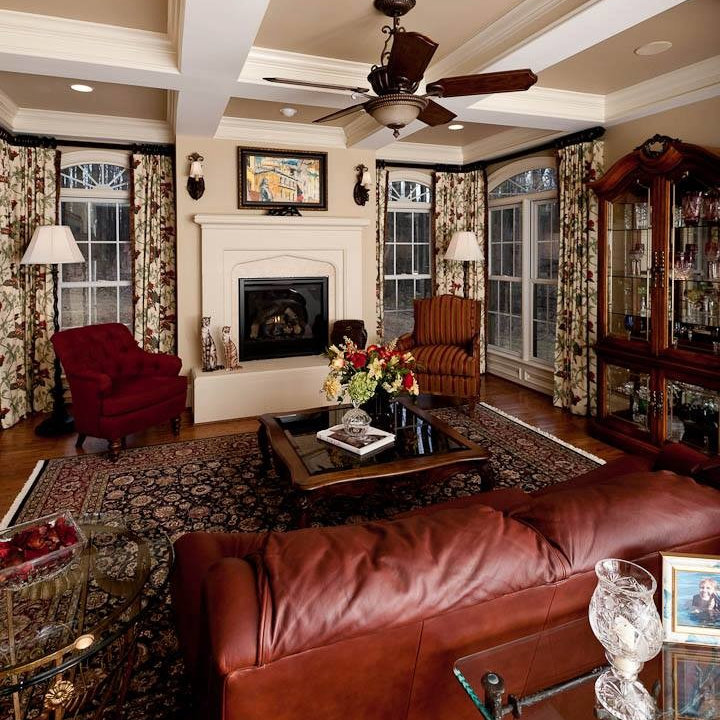 Fireplace With Raised Hearth - Photos & Ideas | Houzz