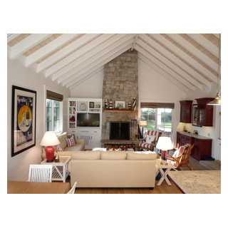Gearhart Beach house great room - Beach Style - Family Room - Portland ...